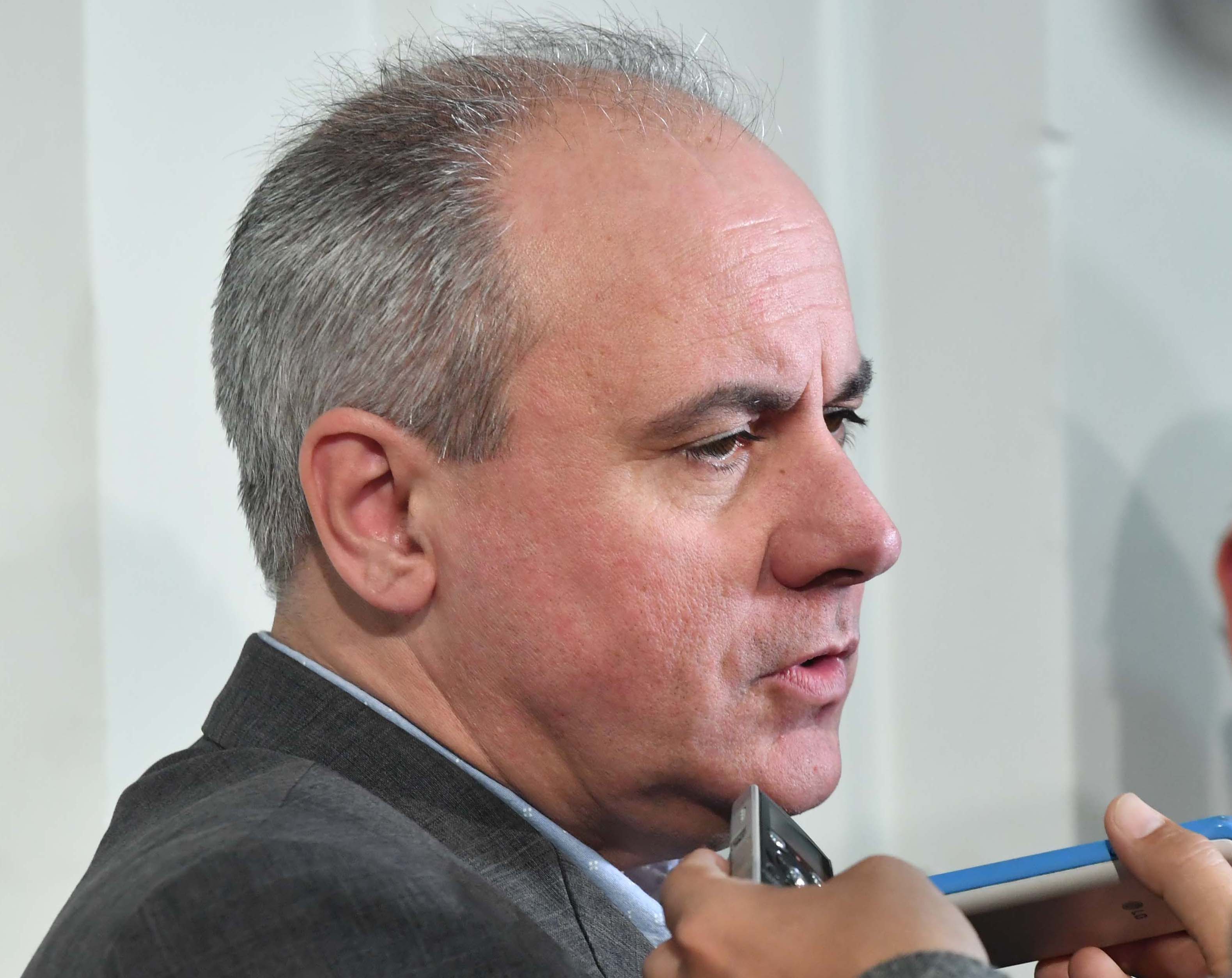 Cuestionan a empresas de transporte que salieron a la ruta con nieve